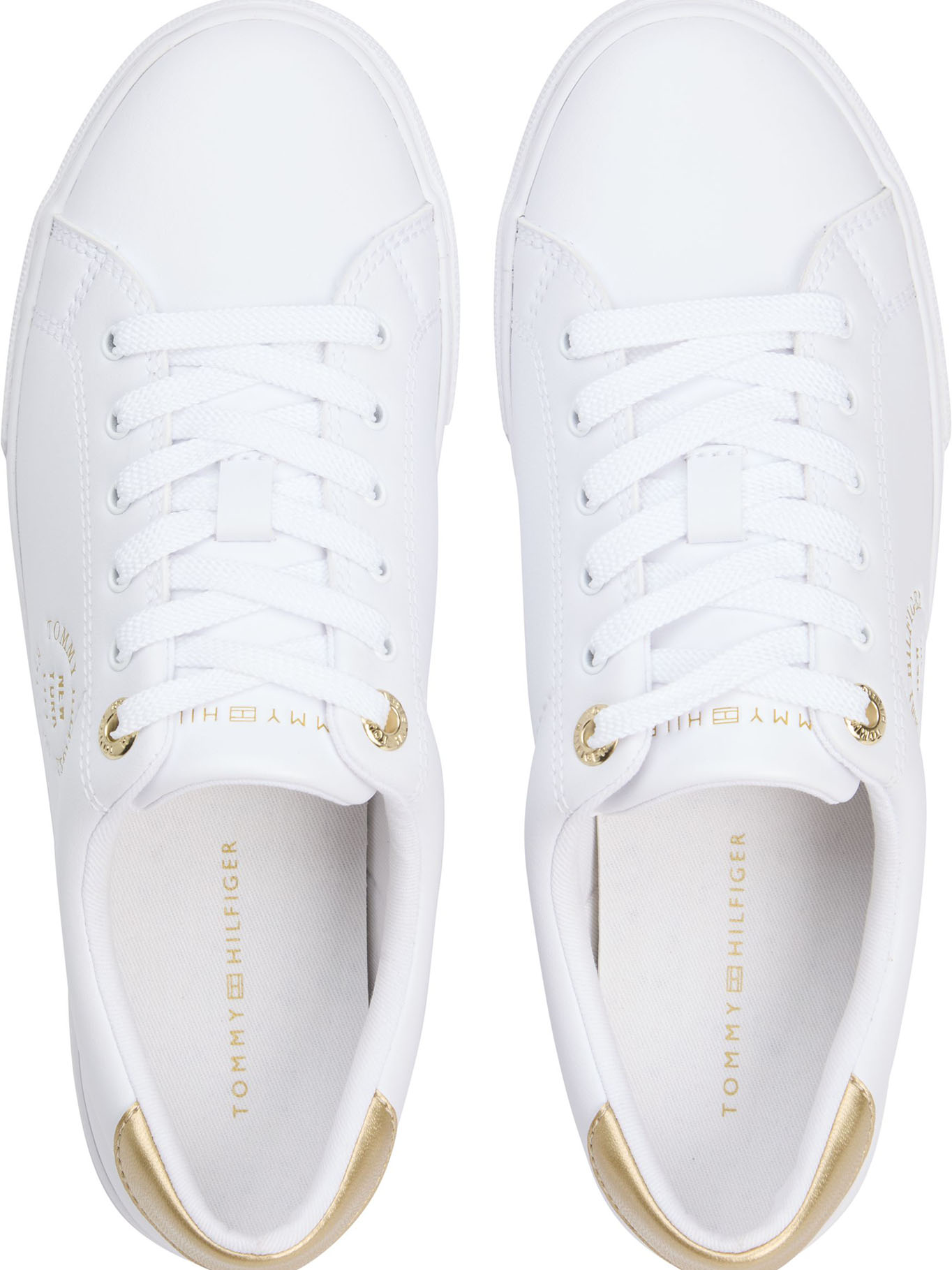 DEPORTIVOS IM CON DETALLES EN DORADO